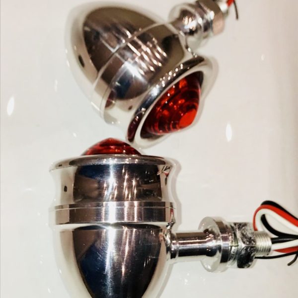 EDGE CUT VINTAGE TURN SIGNAL RED LENS - school of cool