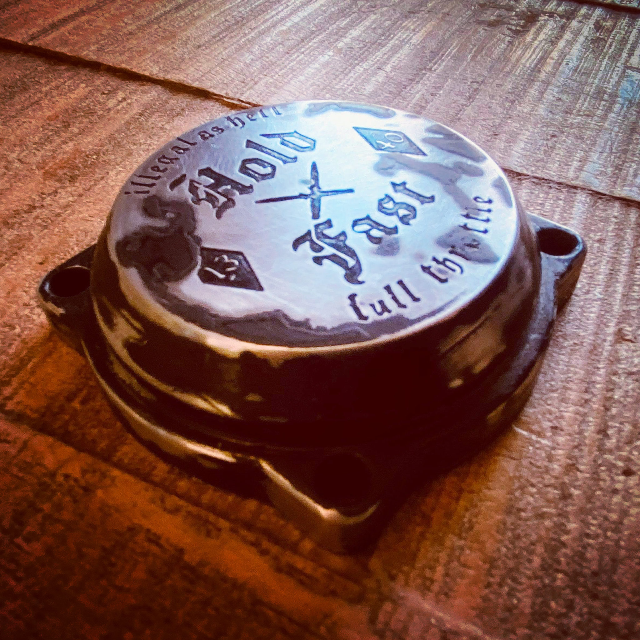 HOLD FAST CARBURATOR COVER FOR CV HARLEY DAVIDSON - school of cool